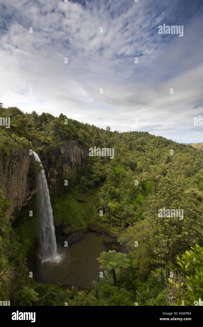 Raglan new zealand hi-res stock photography and images - Alamy