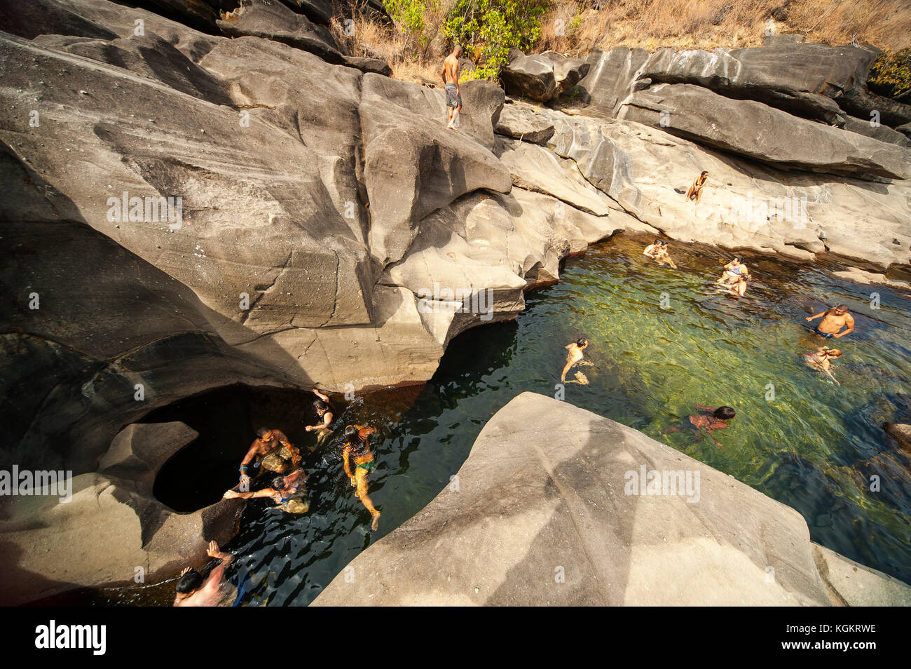 Tourists enjoying a visit to Vale da Lua, Chapada dos Veadeiros, Goiás, Brazil Stock Photo - Alamy