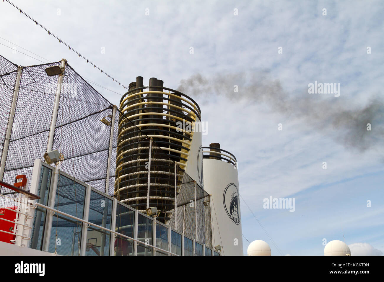 Cruise ship smoke stack hi-res stock photography and images - Alamy
