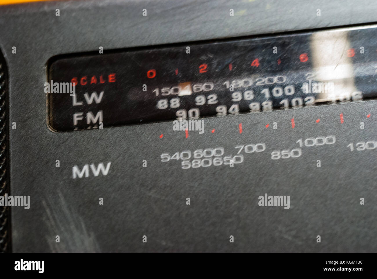Mw radio hi-res stock photography and images - Alamy