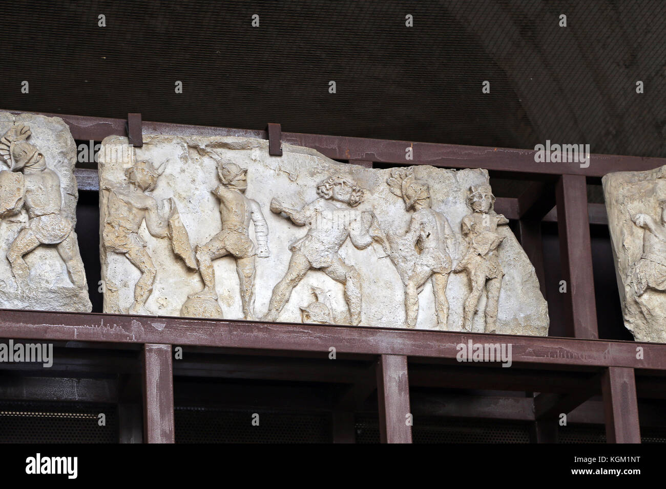 ROMA, ITALY - 01 OCTOBER 2017: Colosseum, Coliseum or Coloseo, the ...