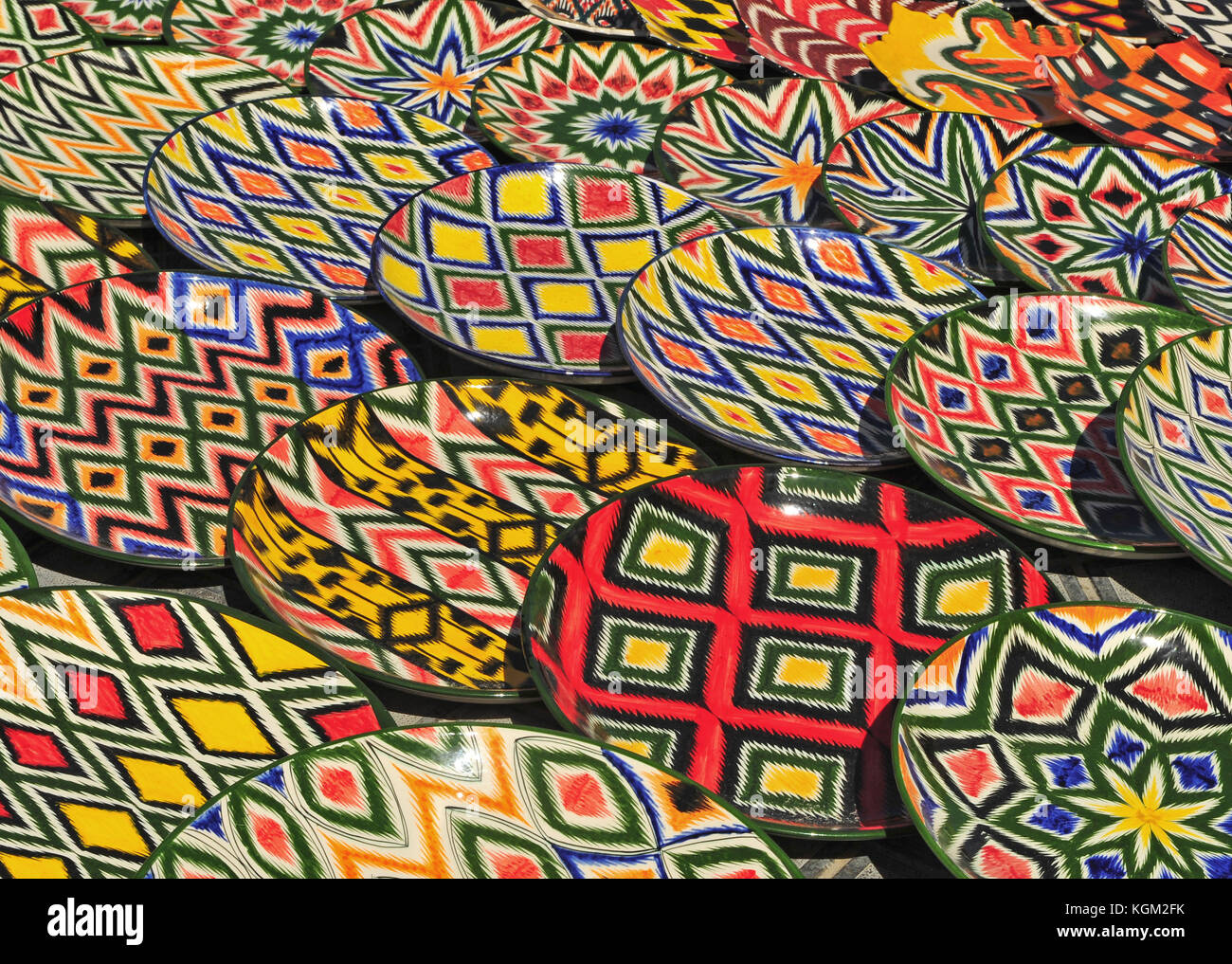 Bukraha: traditional ceramic plates Stock Photo - Alamy