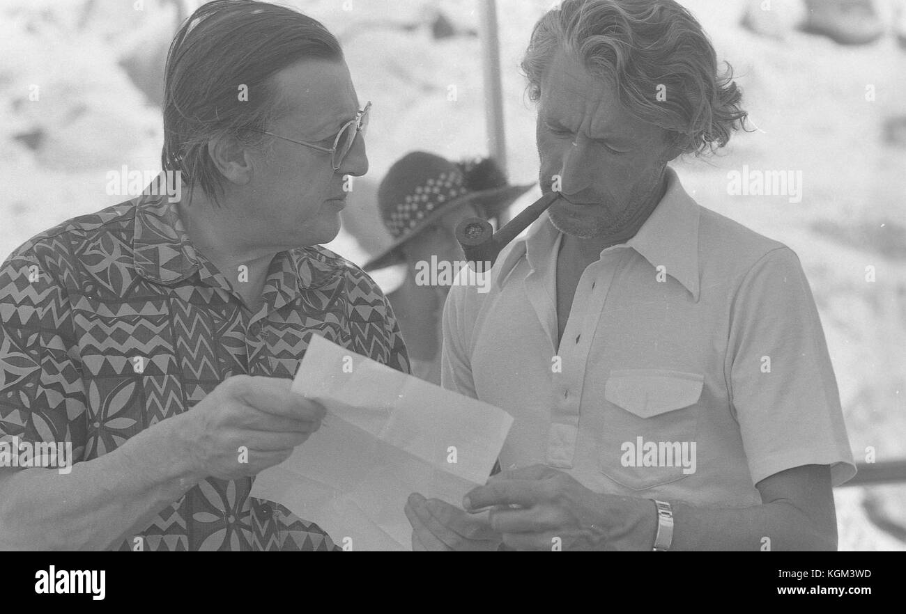 Film death on the nile john guillermin hi-res stock photography and ...