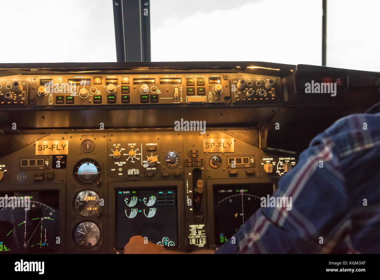 Aircraft cockpit simulator hi-res stock photography and images - Alamy