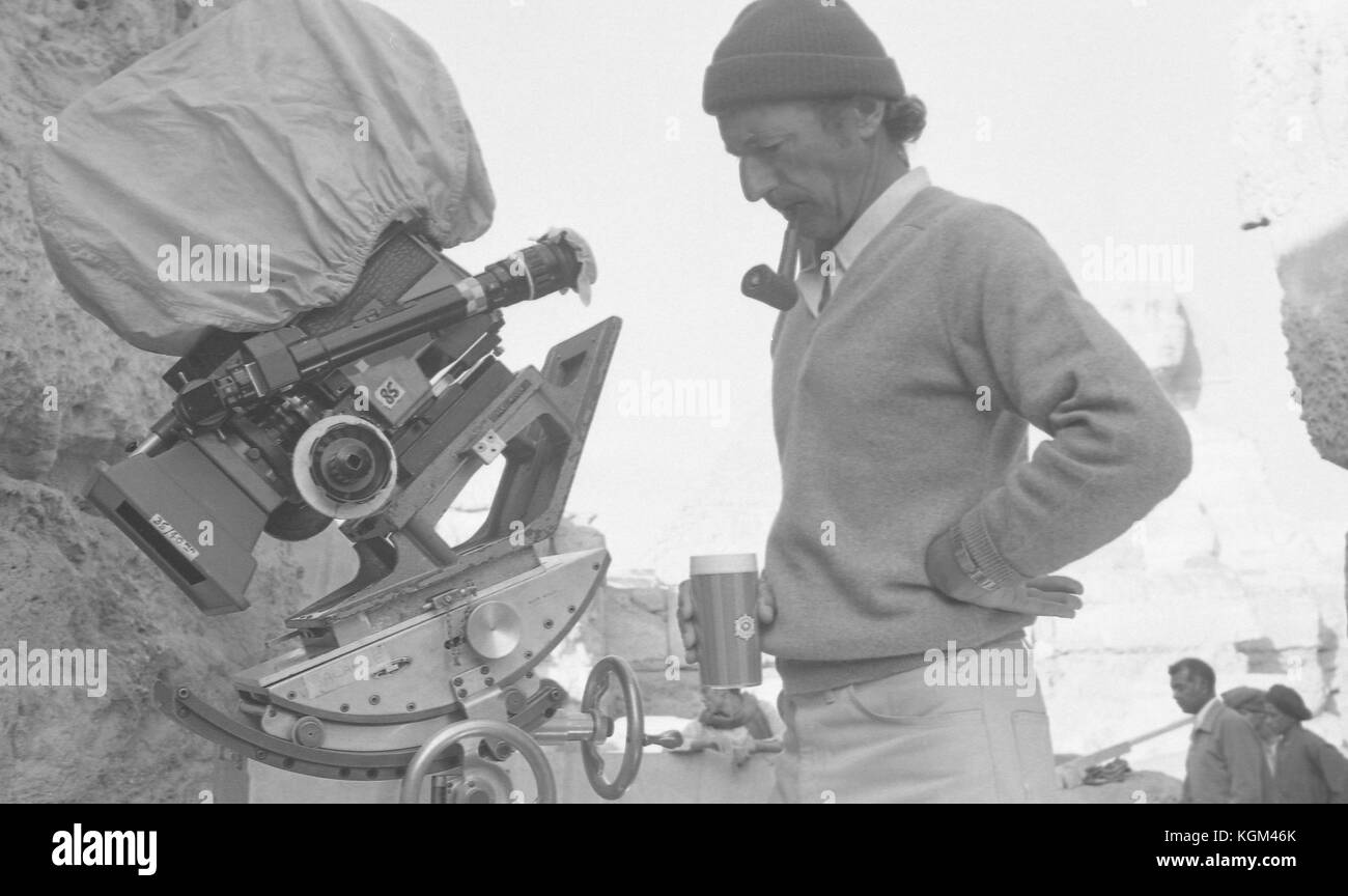 Film death on the nile john guillermin hi-res stock photography and ...