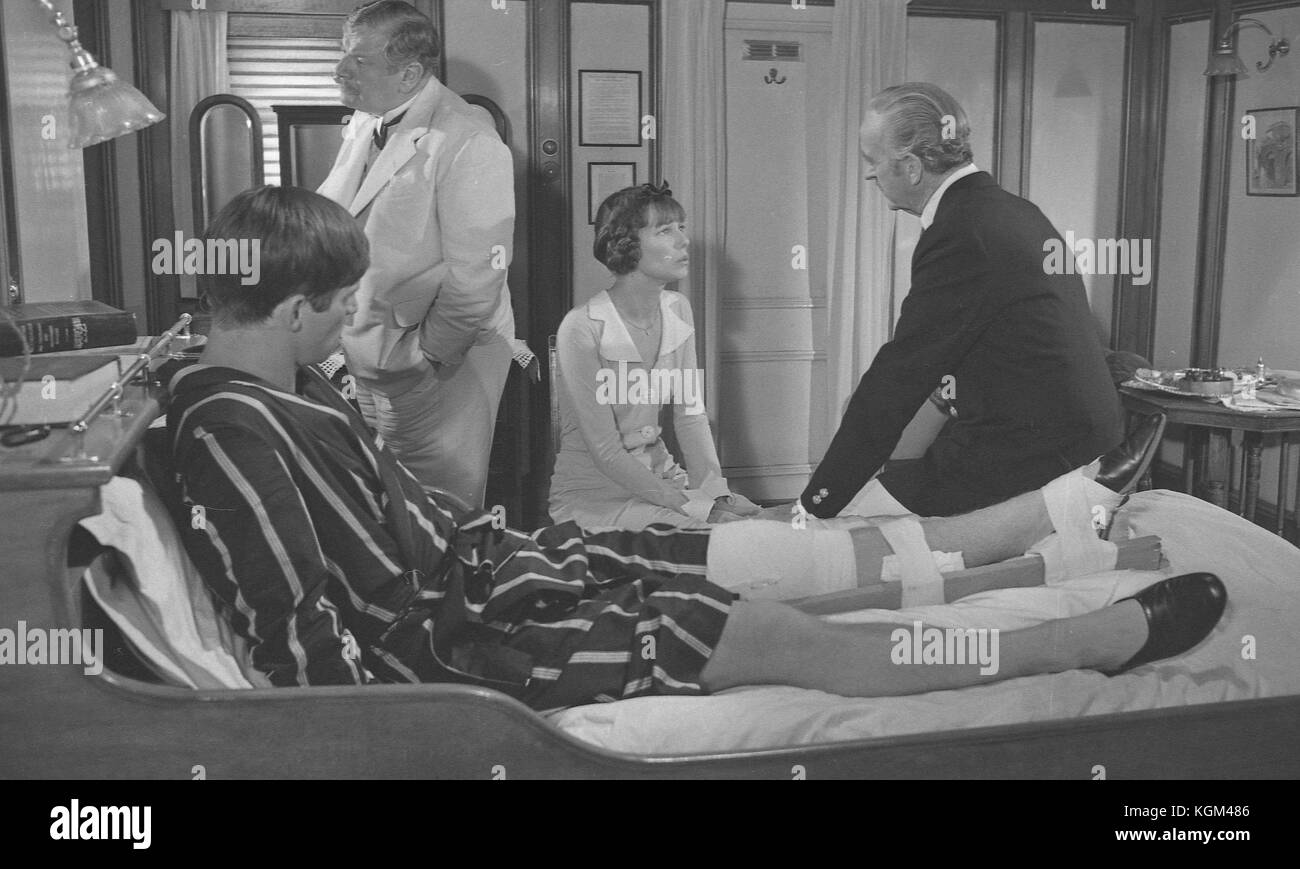 Death on the Nile (1978) , Peter Ustinov , David Niven , Jane Birkin ...