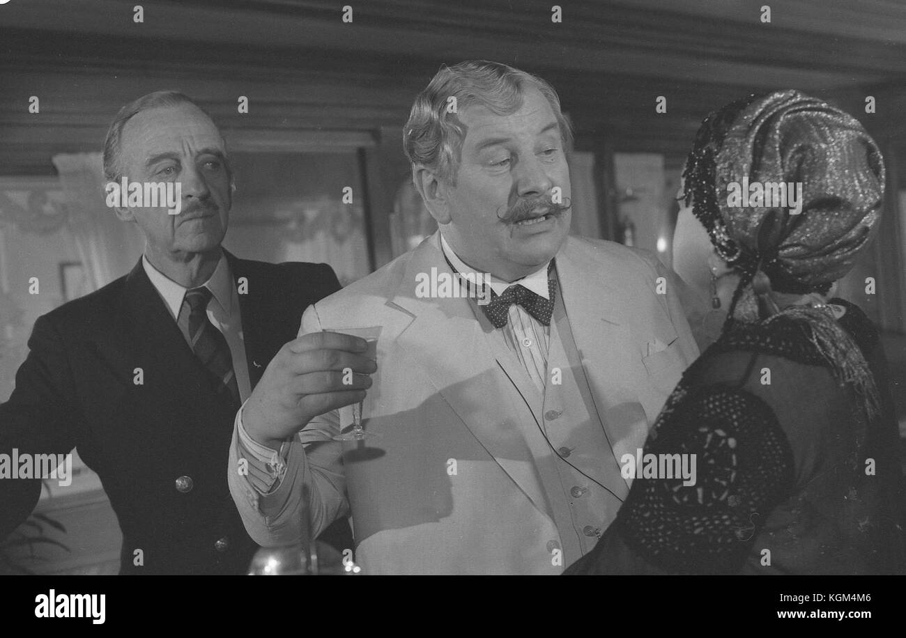 Death on the Nile (1978) , Peter Ustinov , David Niven Date: 1978 Stock ...