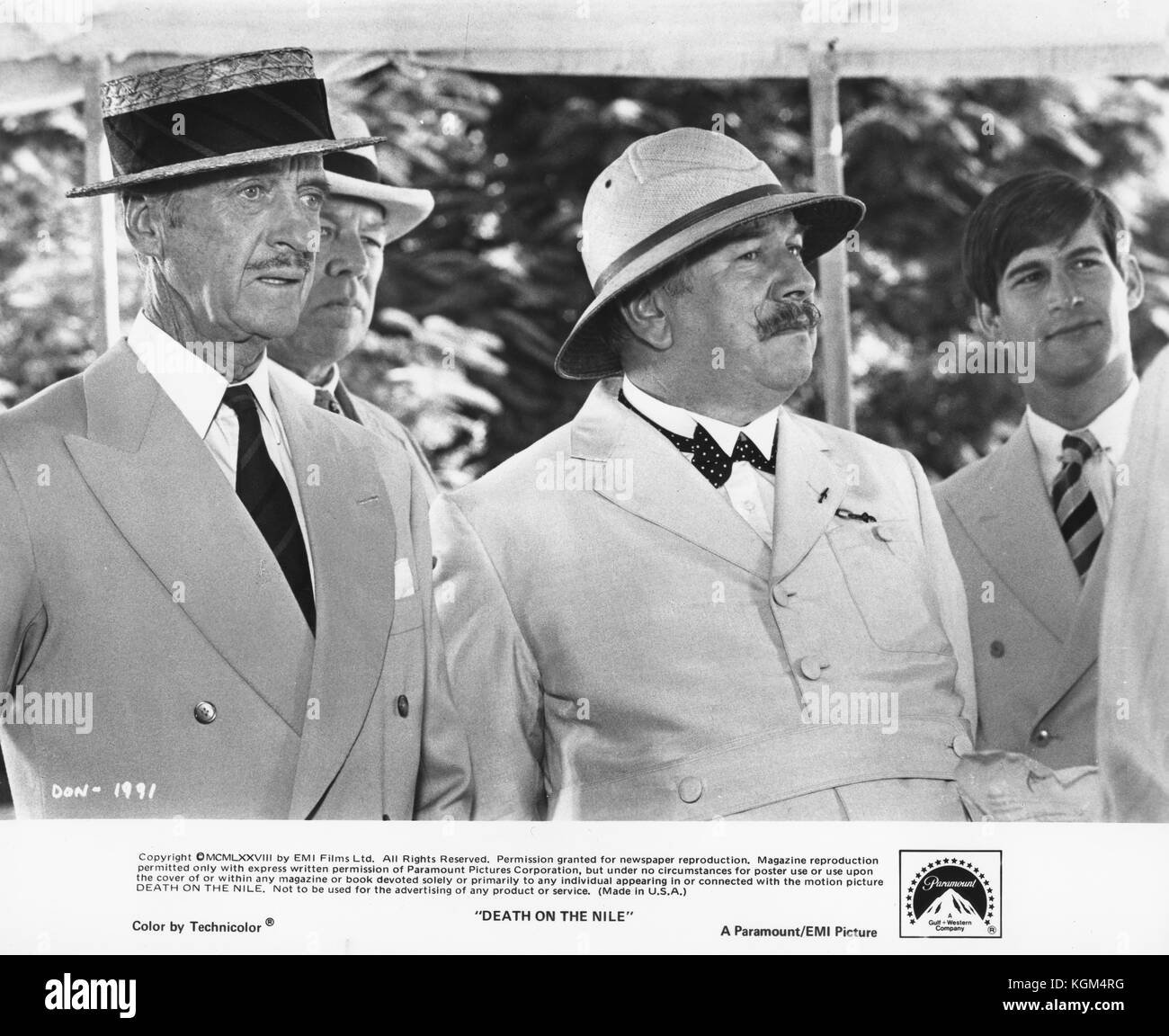 Death on the Nile (1978) , Peter Ustinov , David Niven Date: 1978 Stock ...