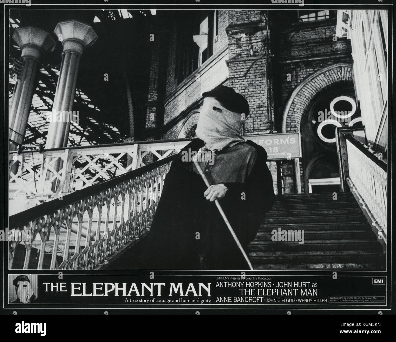 The Elephant Man (1980) , John Hurt Date: 1980 Stock Photo - Alamy