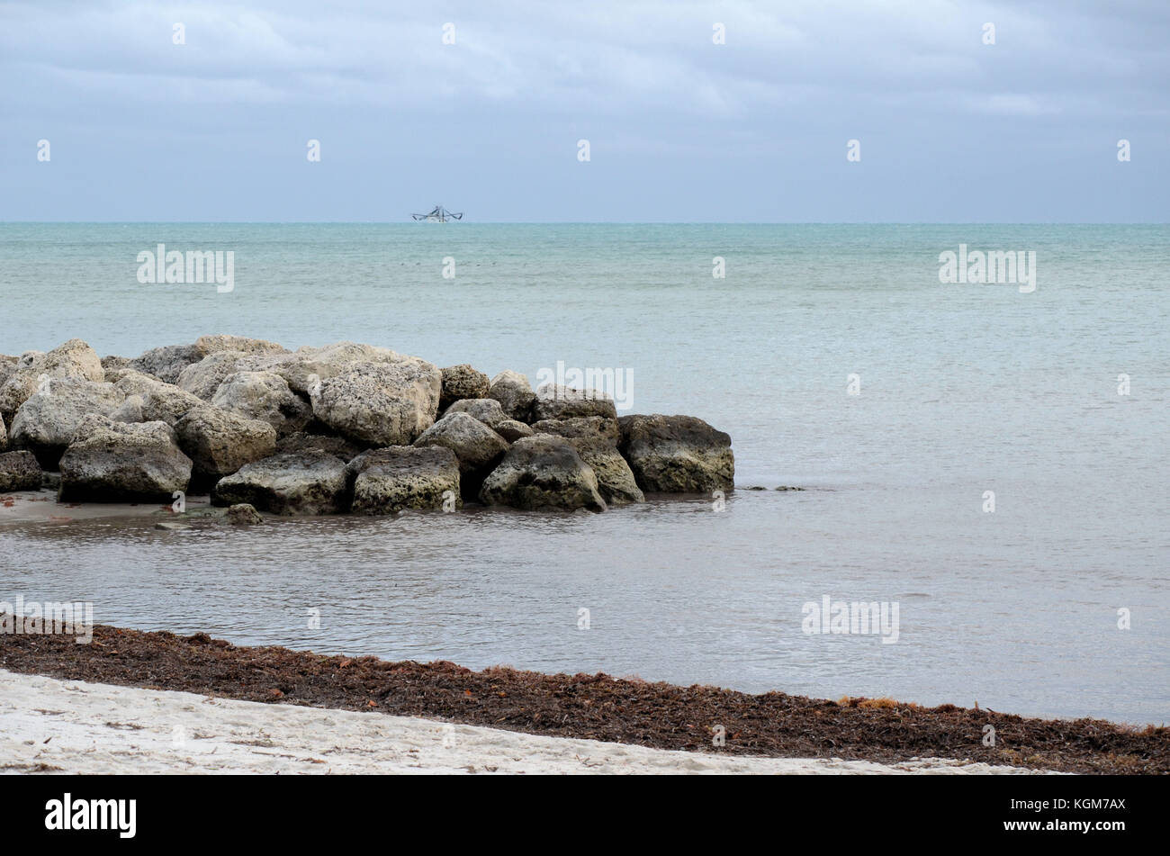 Photo of a rock jetty in the Florida Keys Stock Photo - Alamy