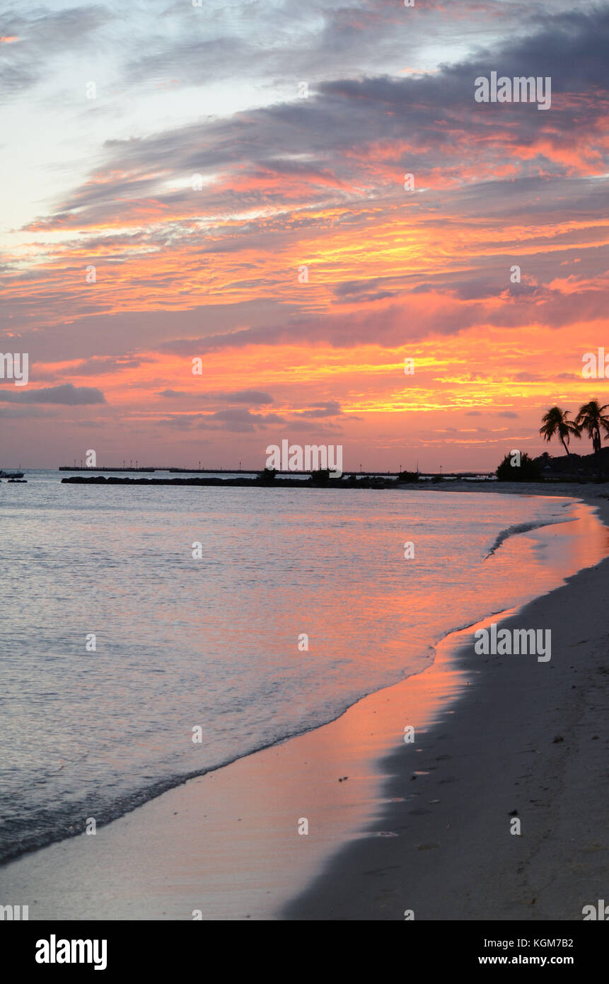 Sunset on a beach in the Florida Keys Stock Photo - Alamy