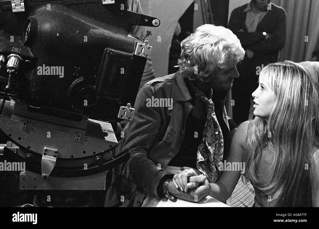 Eyewitness (1970) , Susan George , Tony Bonner Date: 1970 Stock Photo ...