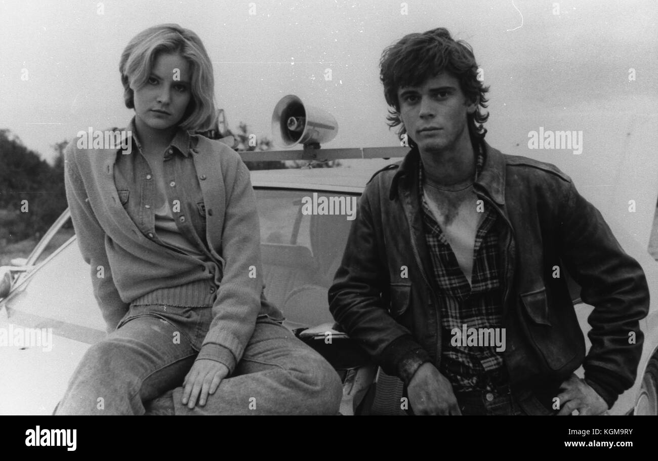 The Hitcher (1986) , C Thomas Howell , Jennifer Jason Leigh Date: 1986 ...