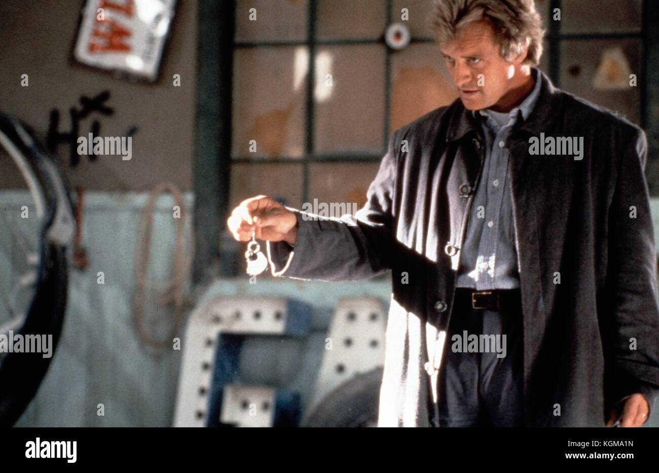The hitcher 1986 rutger hauer hi-res stock photography and images - Alamy