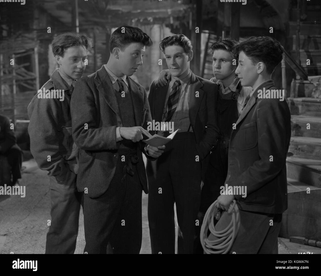 Hue and Cry (1947) , Harry Fowler Stock Photo - Alamy