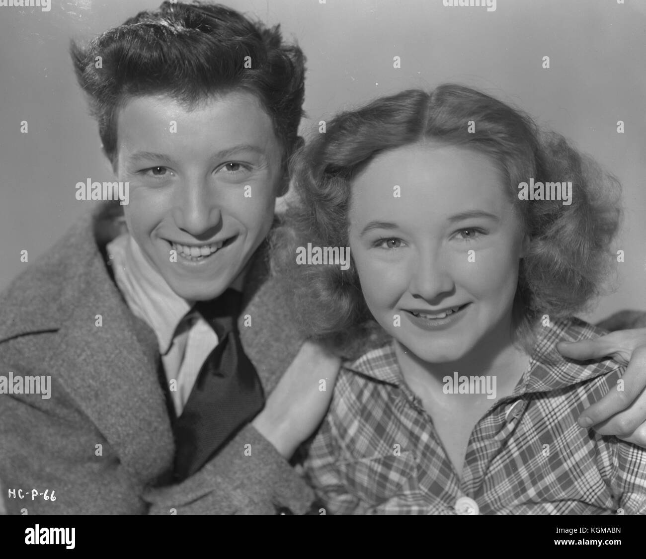Hue and Cry (1947) , Harry Fowler , Joan Dowling Stock Photo - Alamy