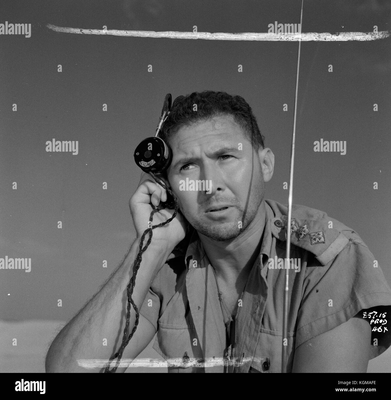 Ice Cold in Alex (1957) , Anthony Quayle Date: 1957 Stock Photo - Alamy