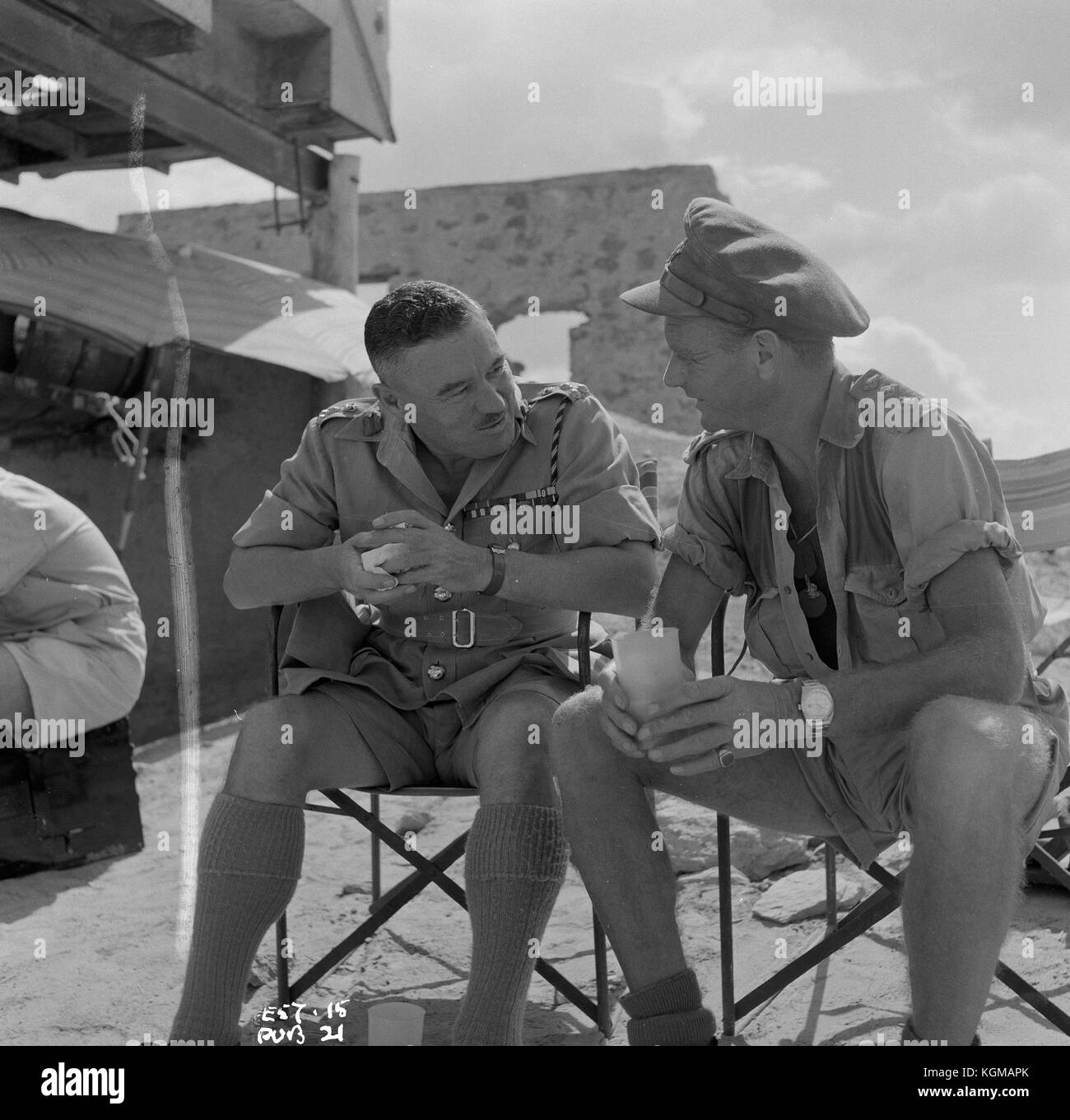 Ice cold in alex 1957 hi-res stock photography and images - Alamy