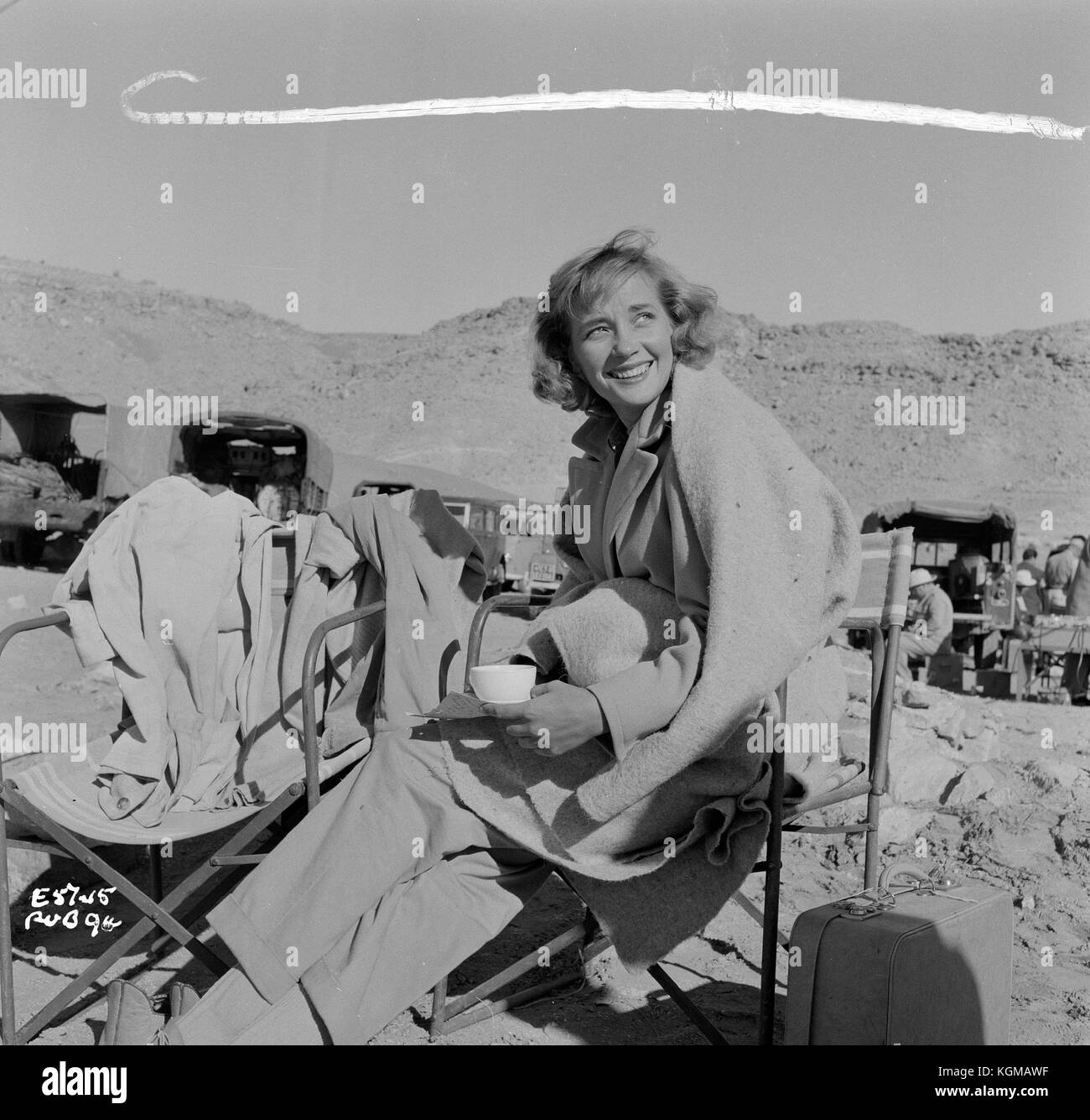 Ice Cold in Alex (1957) , Sylvia Sims Date: 1957 Stock Photo - Alamy