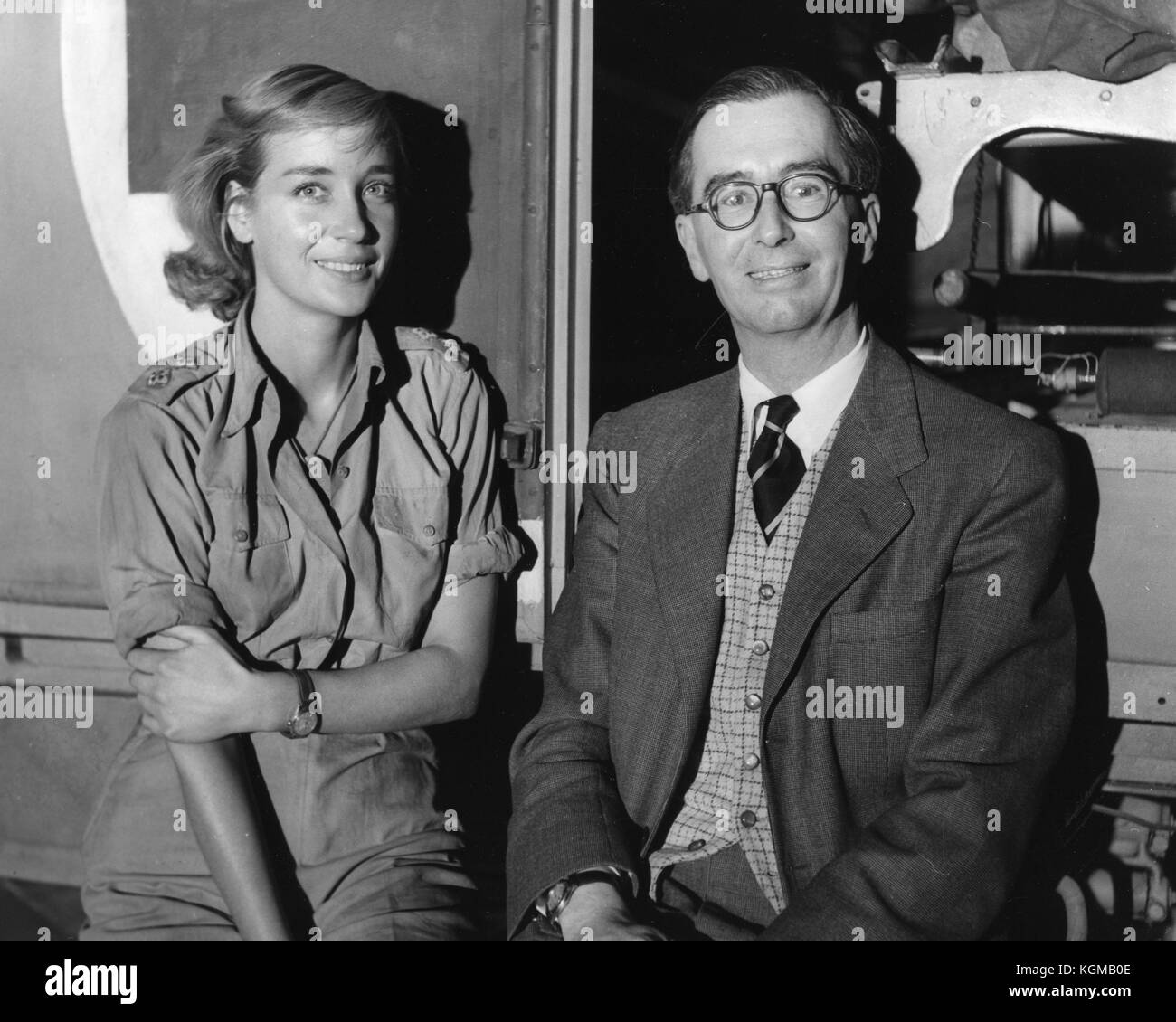 Ice Cold in Alex (1957) , Sylvia Sims Date: 1957 Stock Photo - Alamy