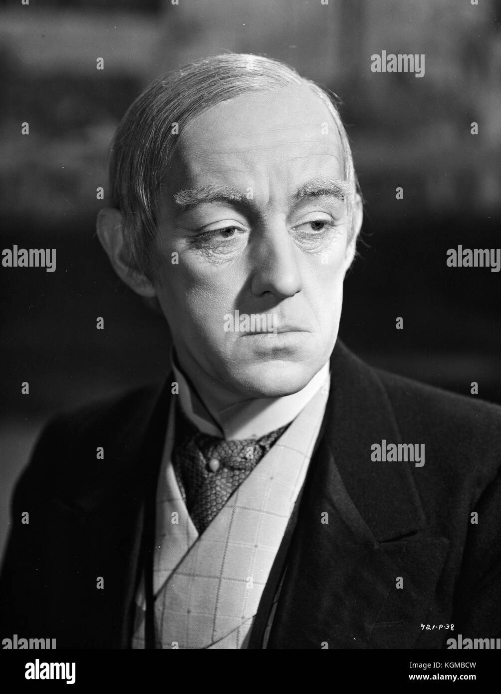 Kind Hearts and Coronets (1949) Alec Guinness Stock Photo - Alamy