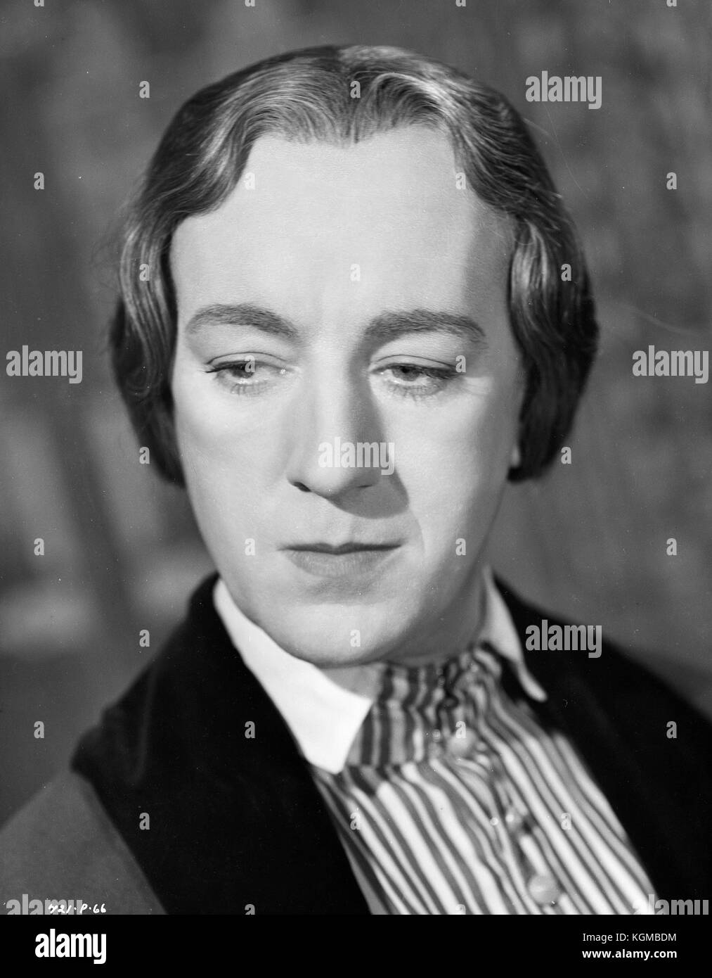 Kind Hearts and Coronets (1949) , Alec Guinness Stock Photo - Alamy