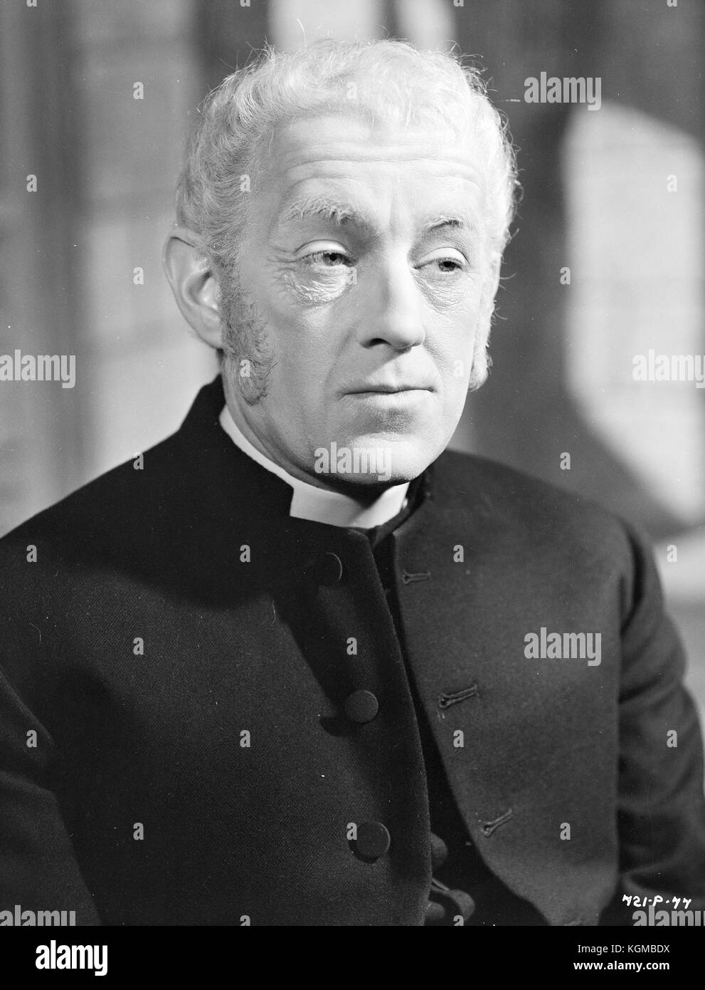 Kind hearts and coronets 1949 alec guinness hi-res stock photography ...