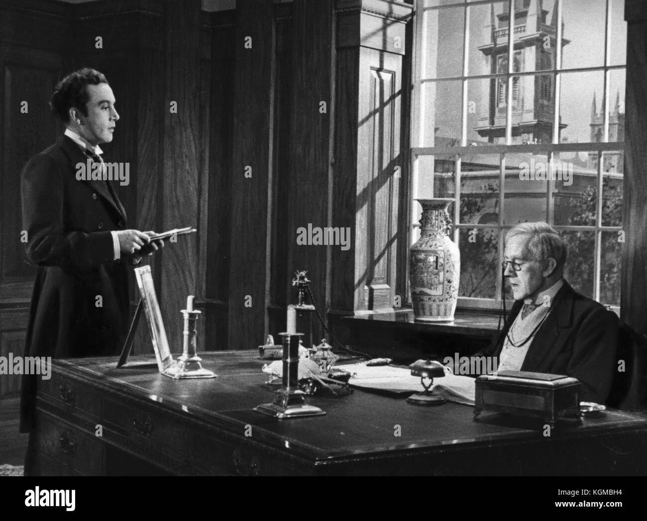 Kind Hearts and Coronets (1949) , Dennis Price , Alec Guinness Stock ...