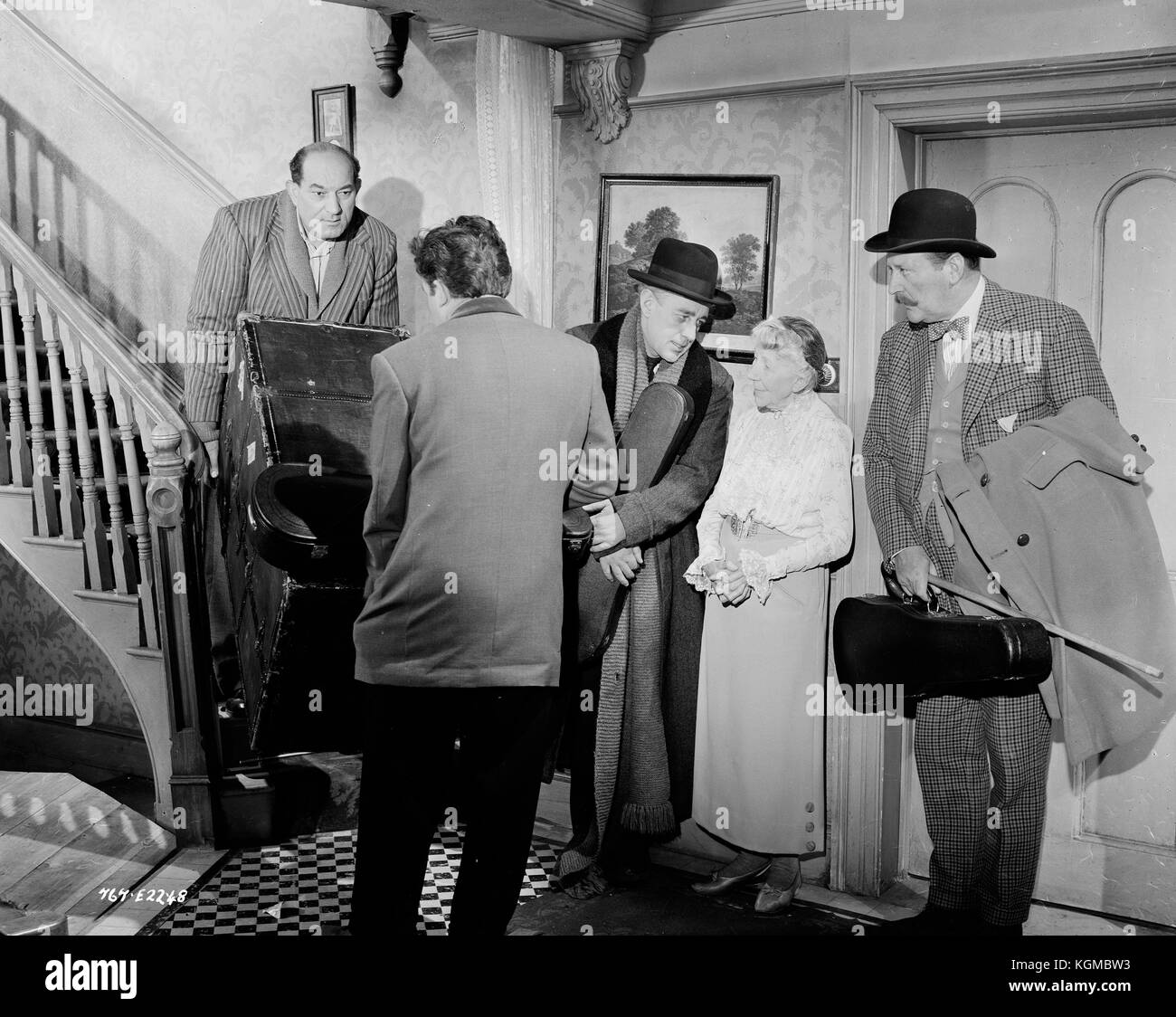 The Ladykillers (1951) , Alec Guinness , Peter Sellers , Katie Johnson ...