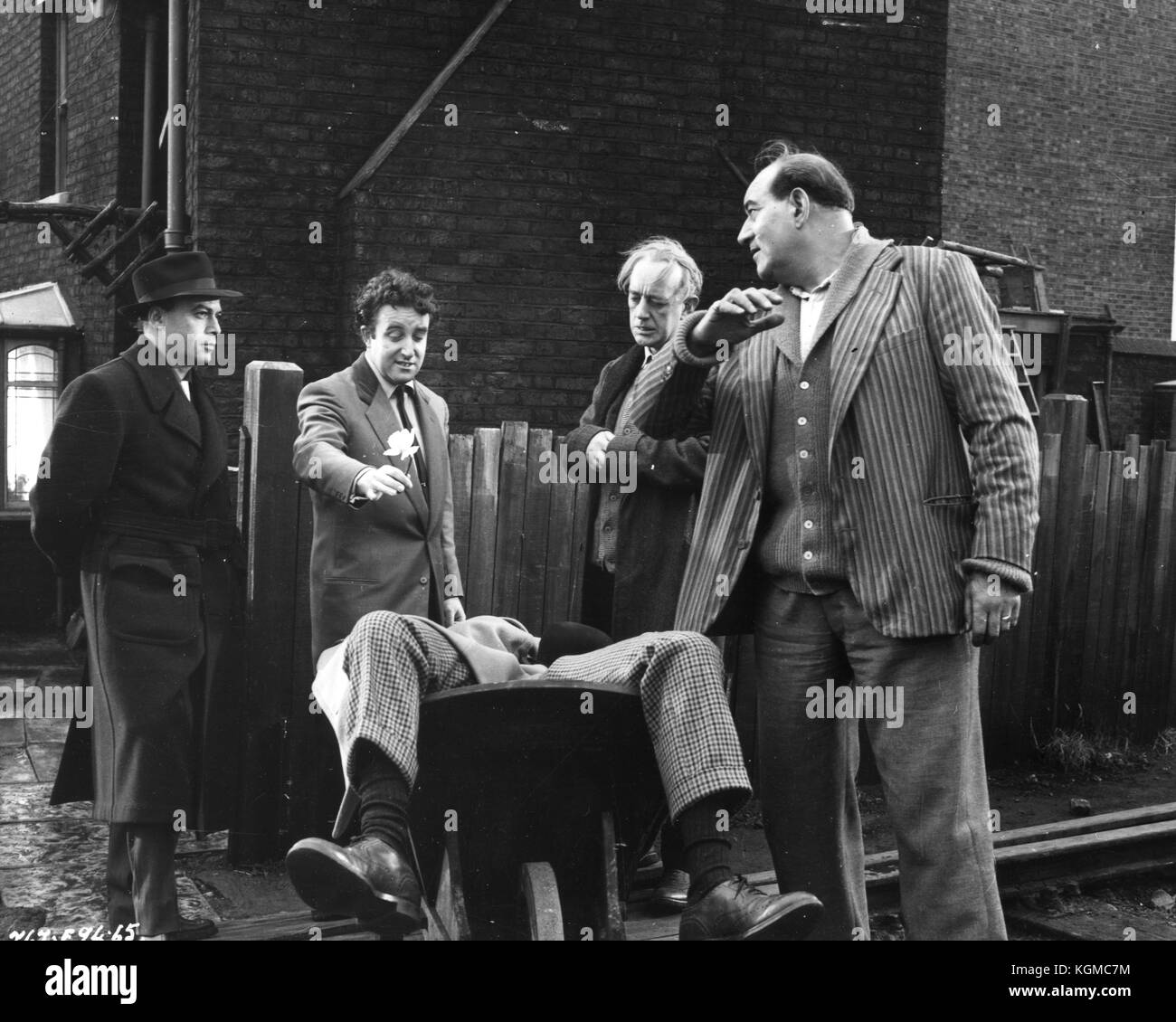 The Ladykillers (1951) , Alec Guinness , Herbert Lom , Peter Sellers ...