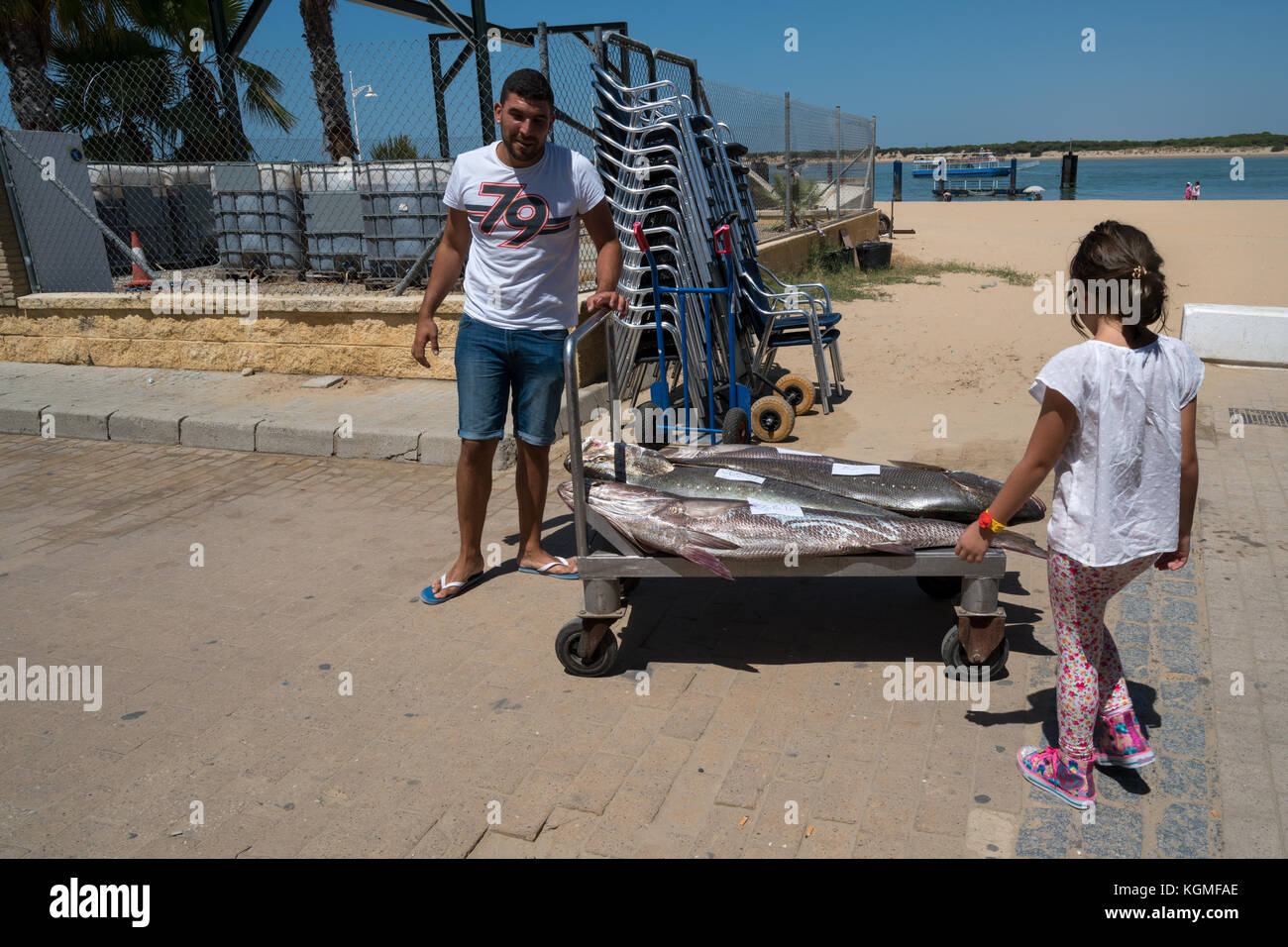 Sanlúcar de barrameda fish hi-res stock photography and images - Alamy