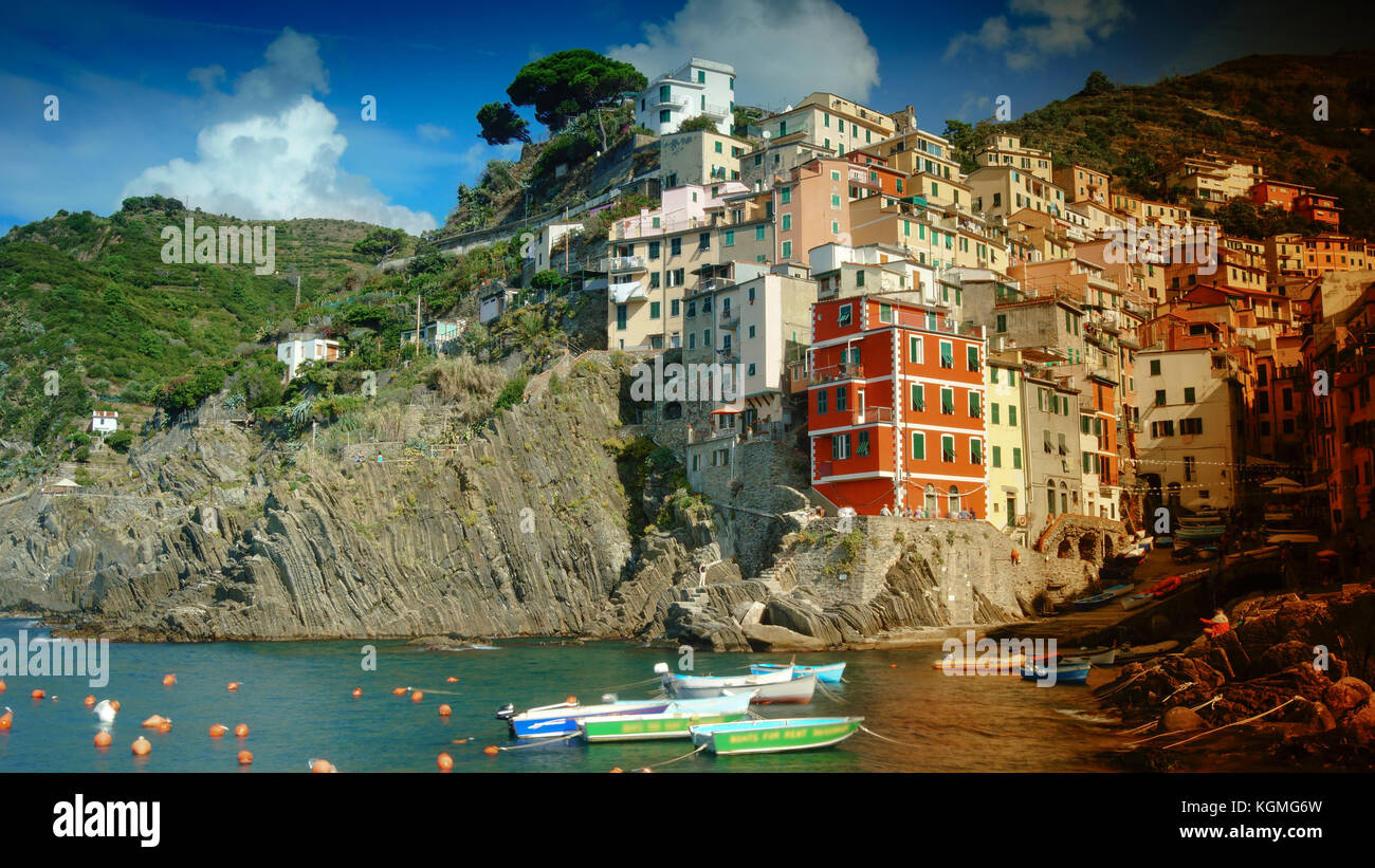 Town of Rio Maggiore, Cinque Terre, Italy Stock Photo - Alamy