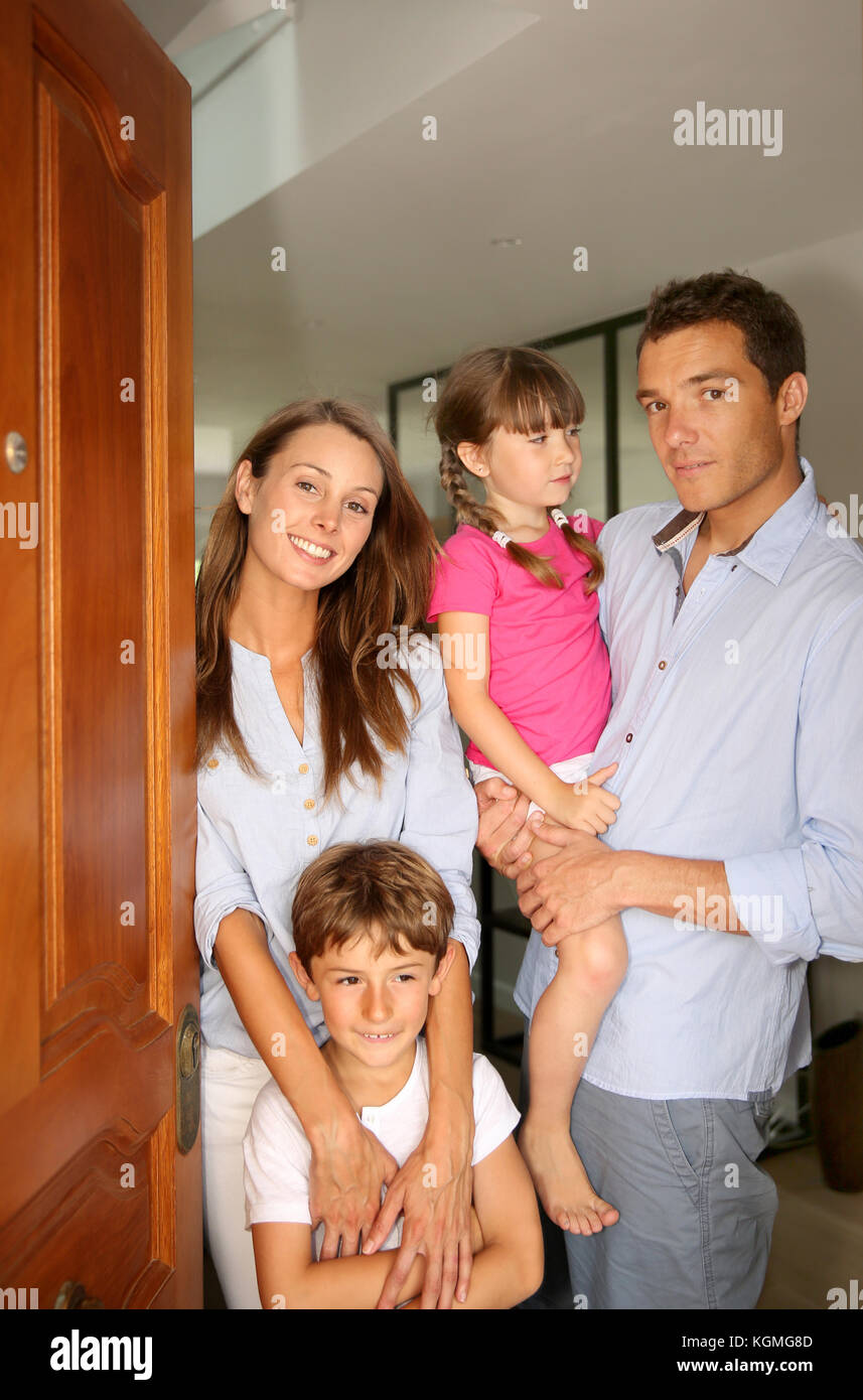 New home couple front door hi-res stock photography and images - Alamy