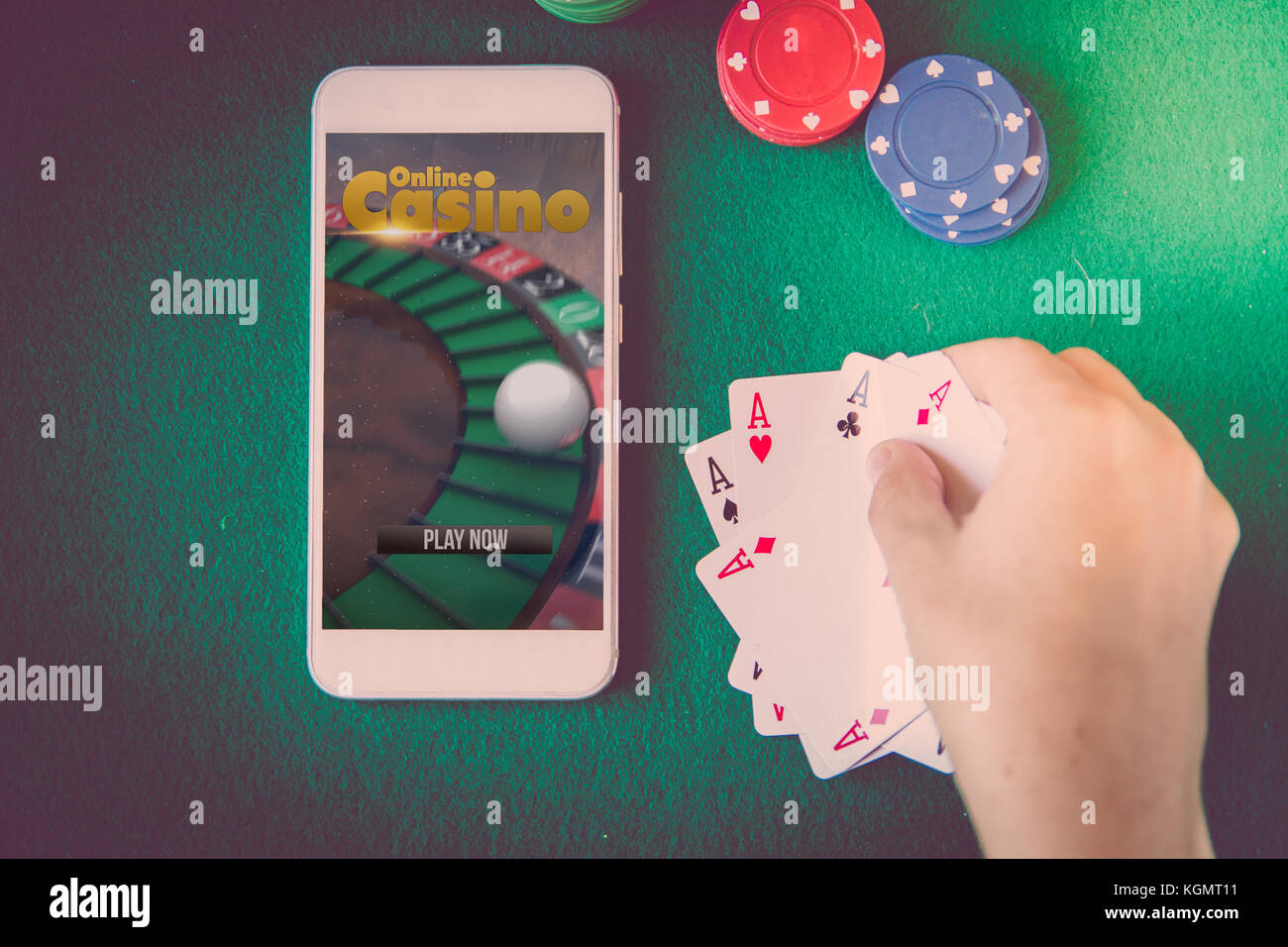 Empty roulette table hi-res stock photography and images - Alamy