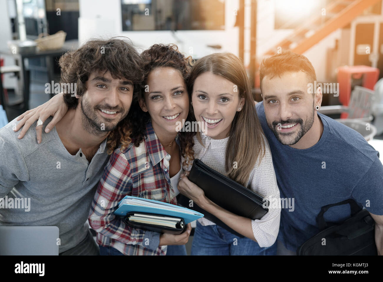 Business girls laughing hi-res stock photography and images - Alamy