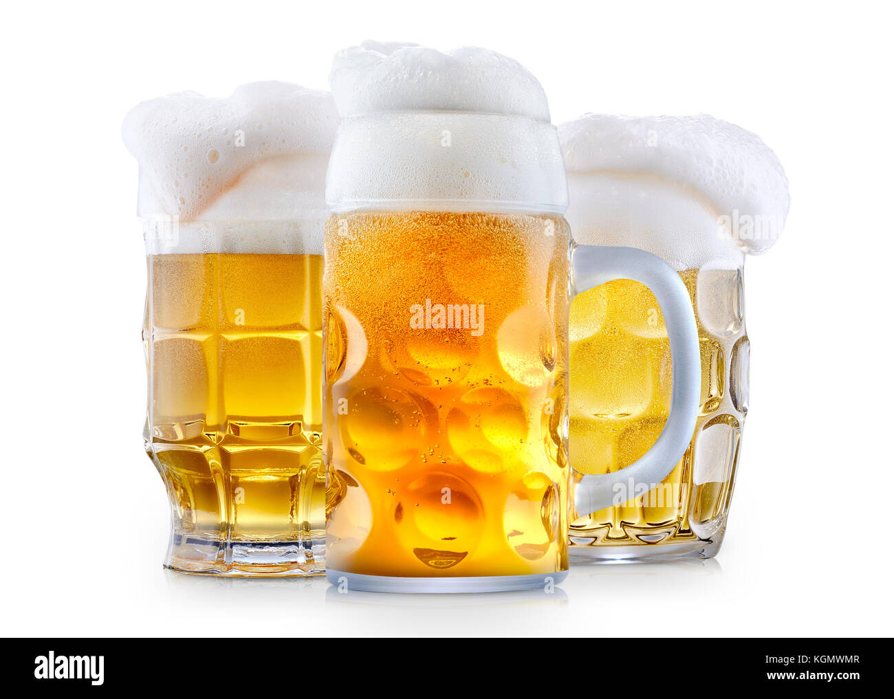 Mug of frosty beer with foam Stock Photo - Alamy