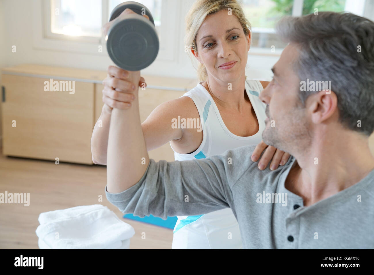 Woman Massaging Man Stock Photos & Woman Massaging Man Stock Images - Alamy
