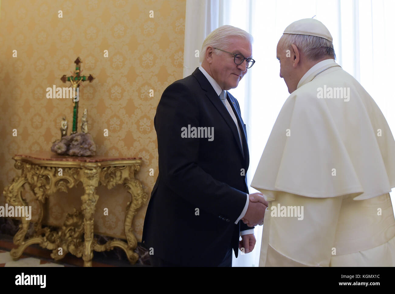 Pope Francis meets German President Frank-Walter Steinmeier at the ...