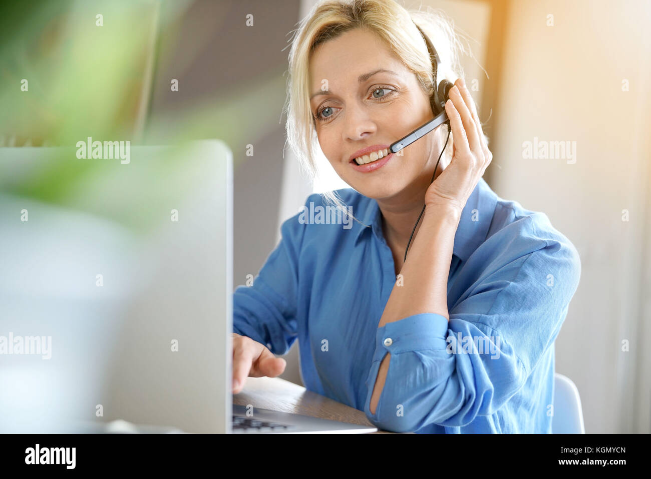 Sales representative woman working from home-office Stock Photo - Alamy