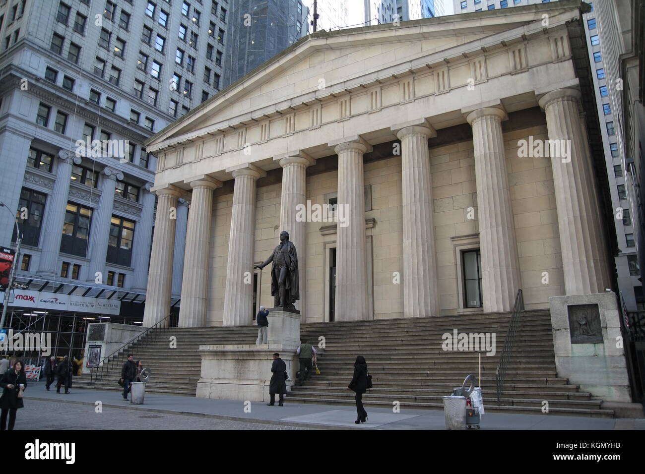 Federal Hall building, Wall Street, New York Stock Photo - Alamy