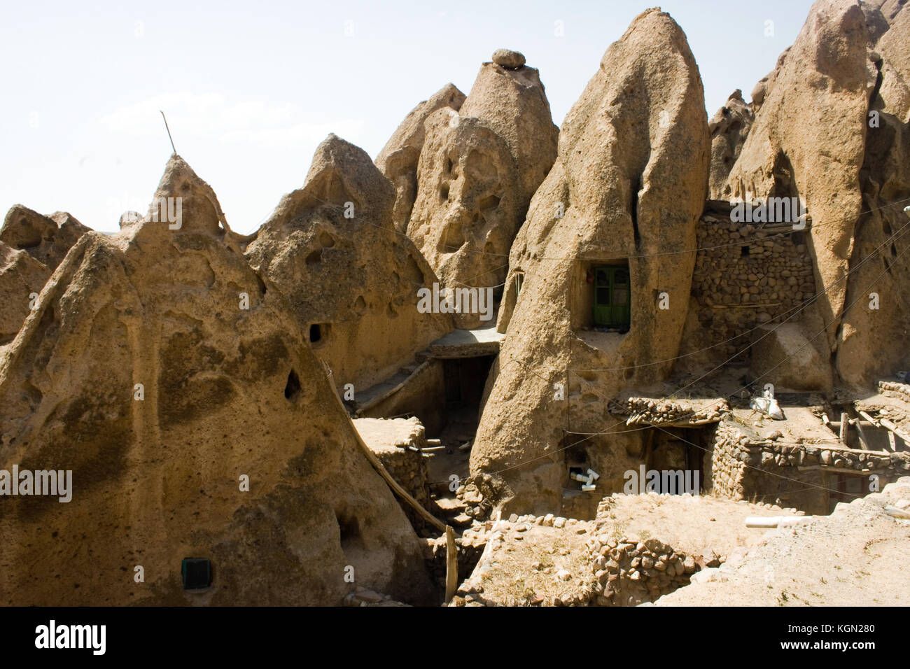 Kandovan, also known as Kanvan is a village in the Central District of ...