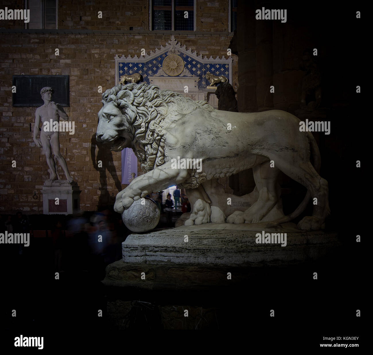 FLORENCE, ITALY,Palazzo Vecchio and the Piazza della Signoria,statue of ...