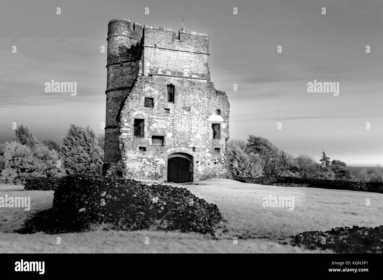 Wall ruined castle in Black and White Stock Photos & Images - Alamy