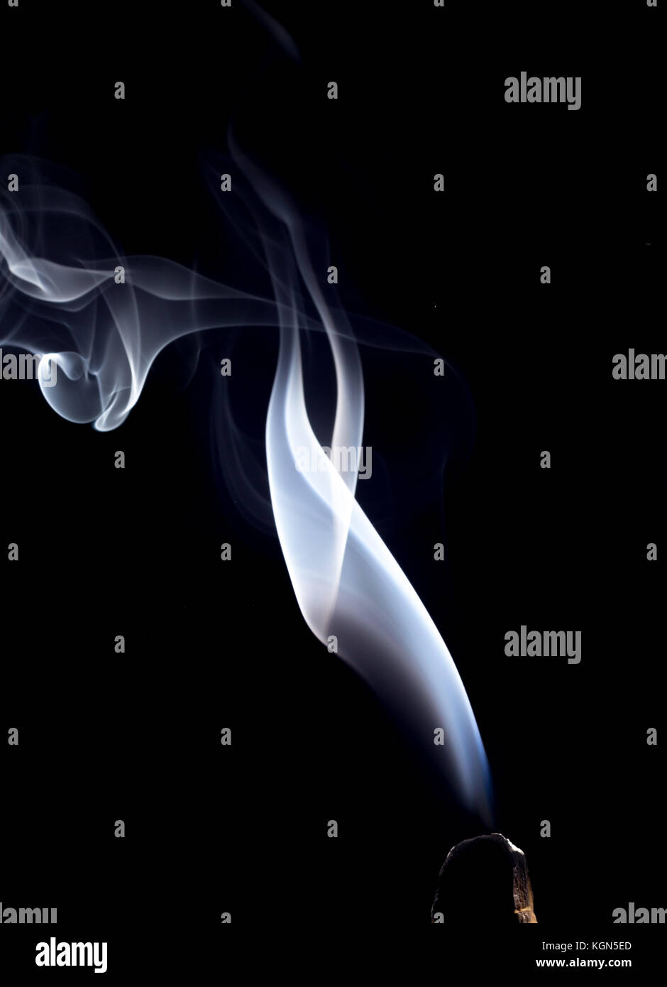 Smoke figures and flash Stock Photo - Alamy