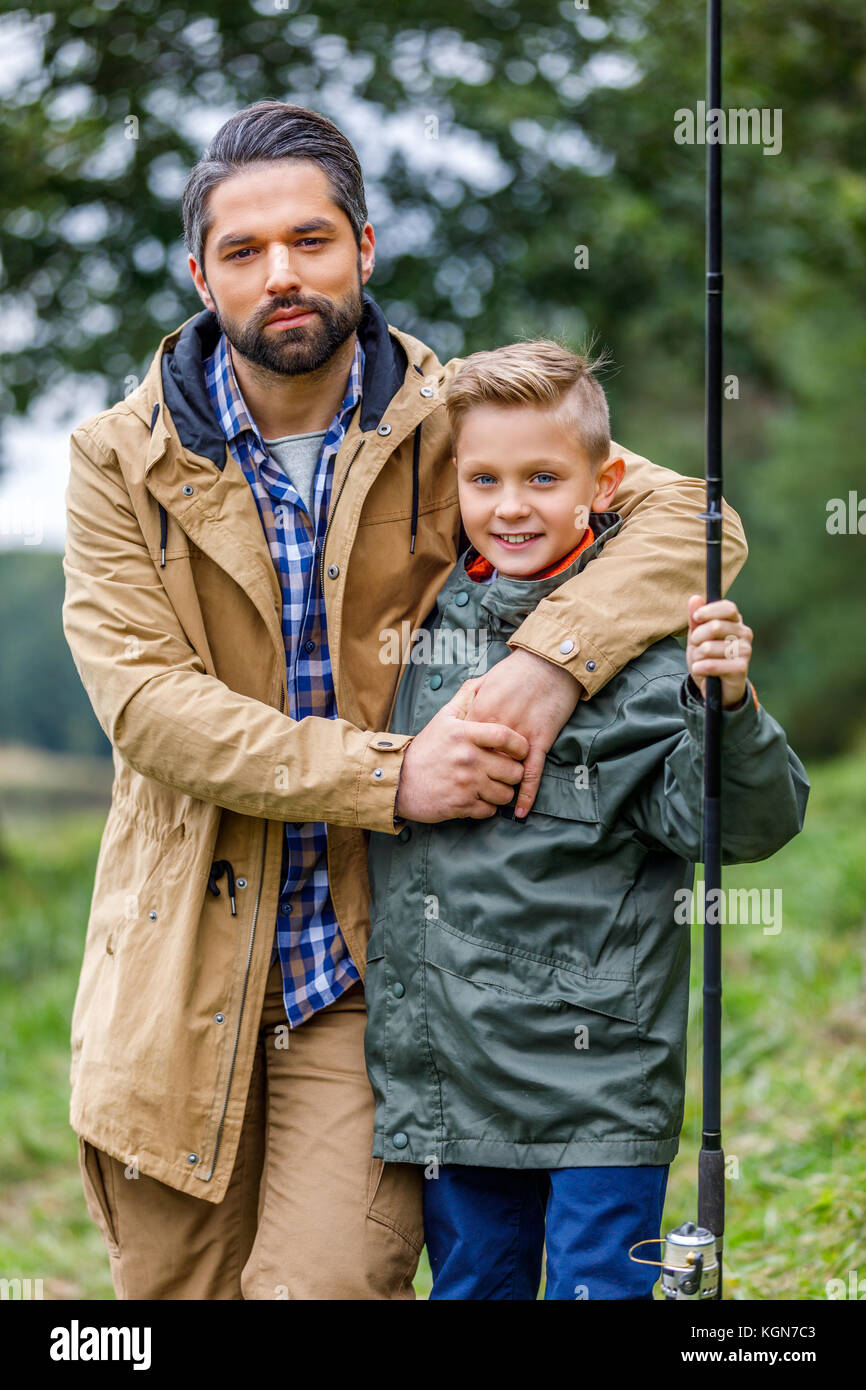 father hugging his son Stock Photo - Alamy