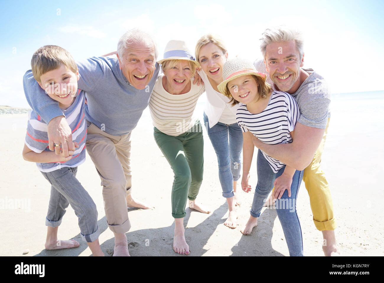 Family group portrait parents grandparents hi-res stock photography and ...