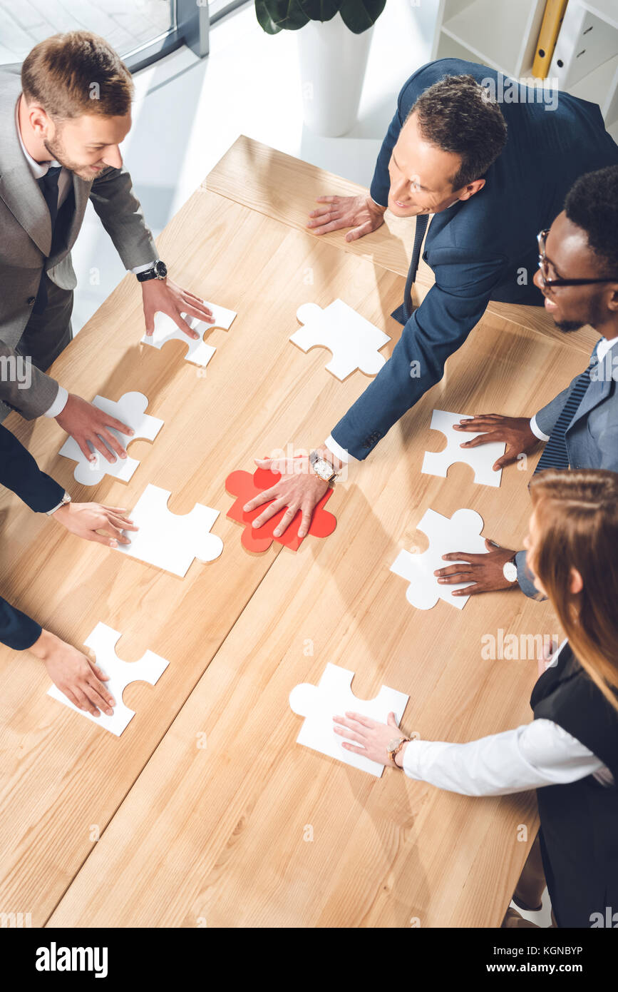 Assembling group hi-res stock photography and images - Alamy