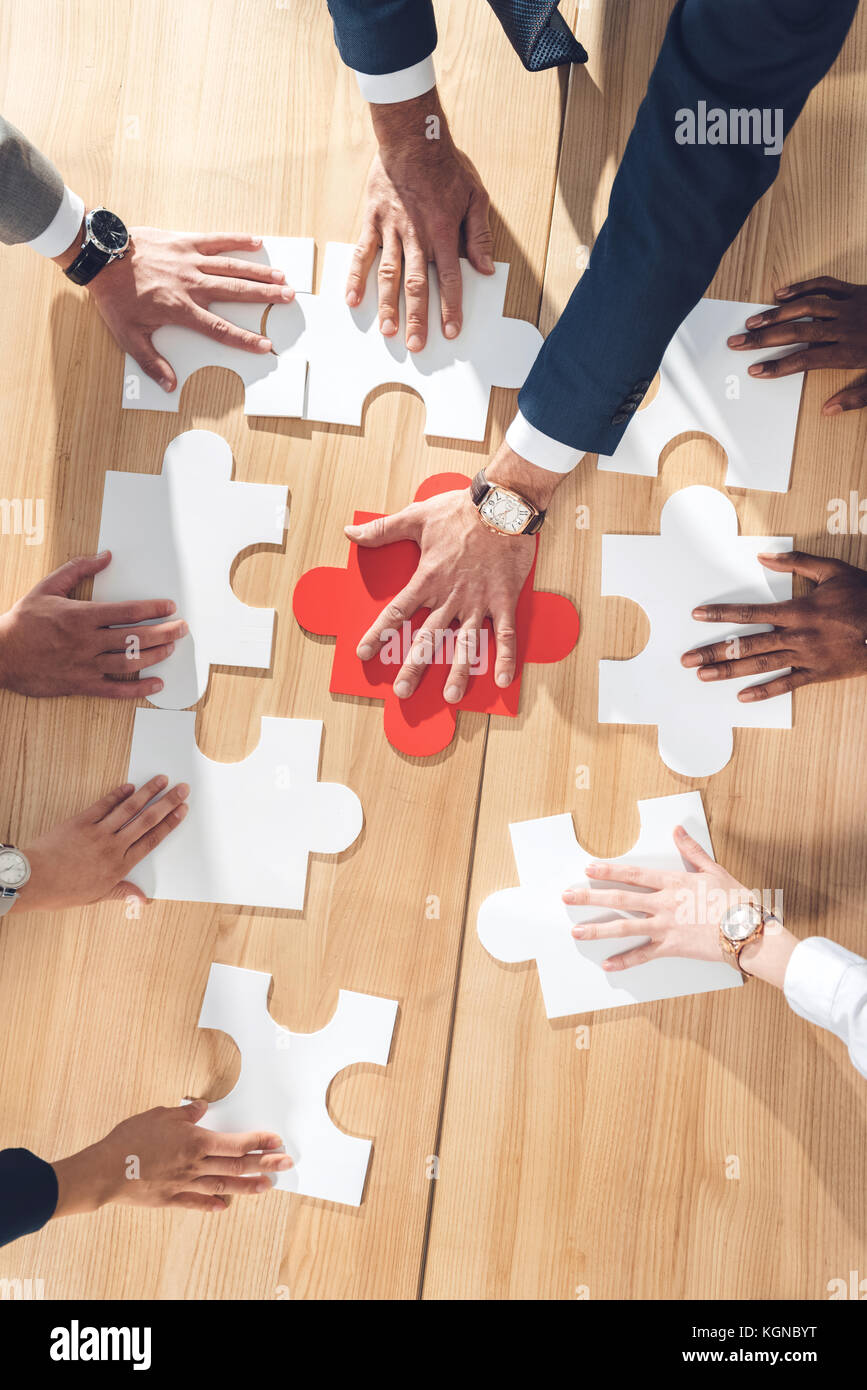 Assembling group hi-res stock photography and images - Alamy