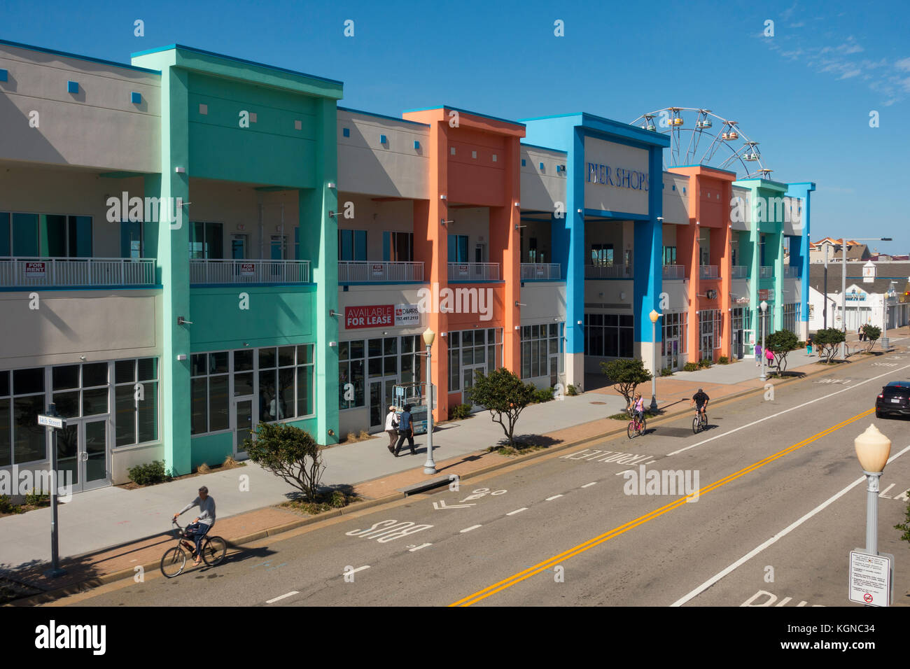 Painted beach scene hi-res stock photography and images - Alamy