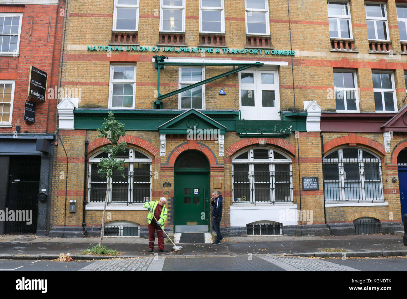 Rmt union headquarters hi-res stock photography and images - Alamy